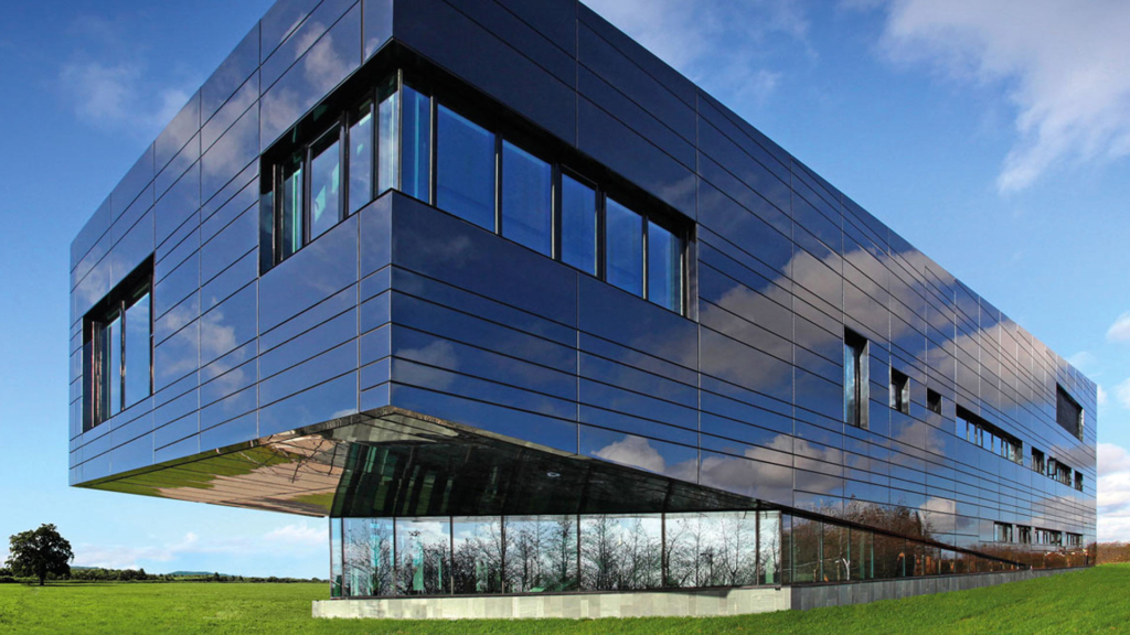 A reflection on the best mirrored cladding material options | Proteus