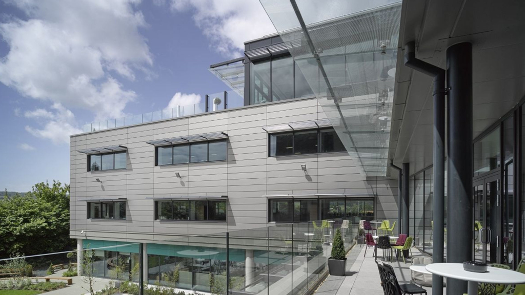 What is a rainscreen cladding system | Proteus